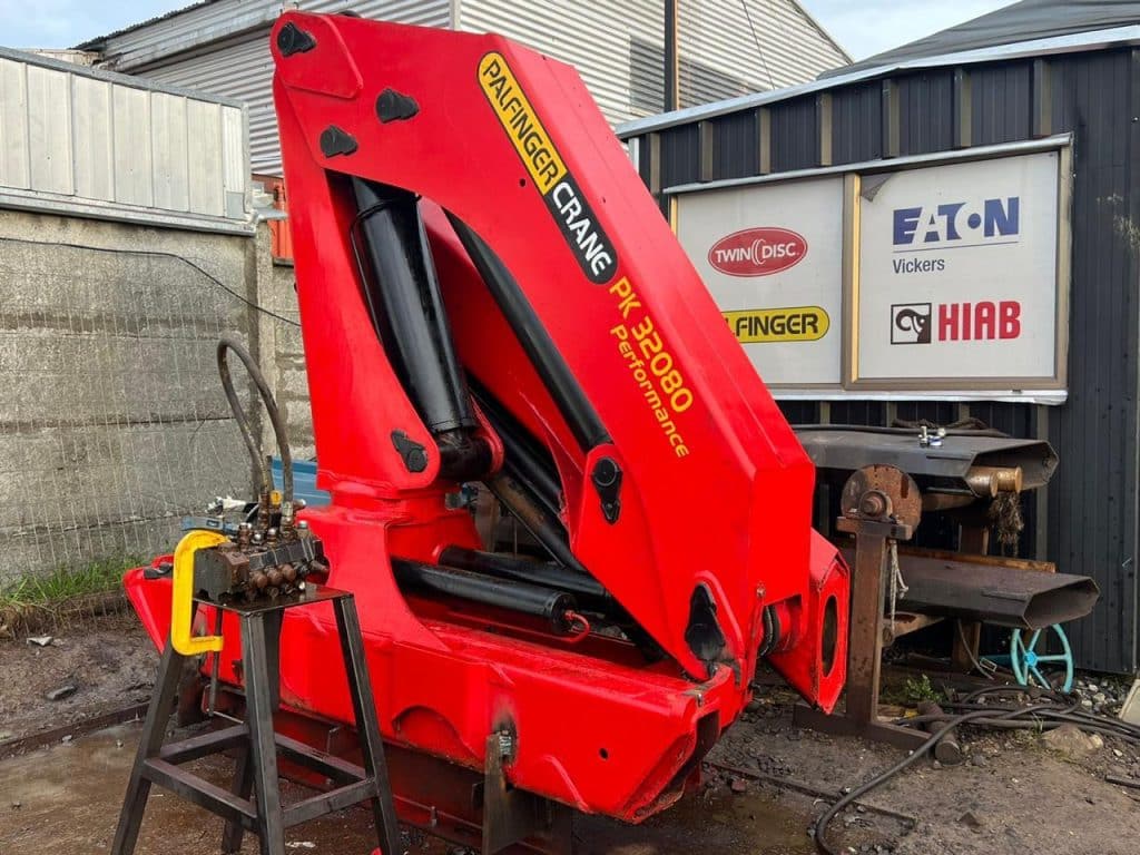 VENDIDA – Grua Palfinger Pk 32080 4 Extensiones – Mega Hidraulica